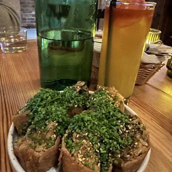 PARACHUTE HI FI - Updated August 2025 - 77 Photos & 27 Reviews - 3500 N ...