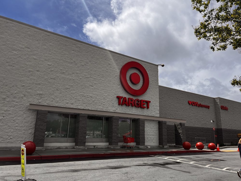 TARGET - Updated October 2025 - 267 Photos & 135 Reviews - 3527 W ...
