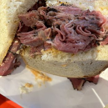 PASTRAMI HOUSE - Updated August 2025 - 76 Photos & 79 Reviews - 82 ...