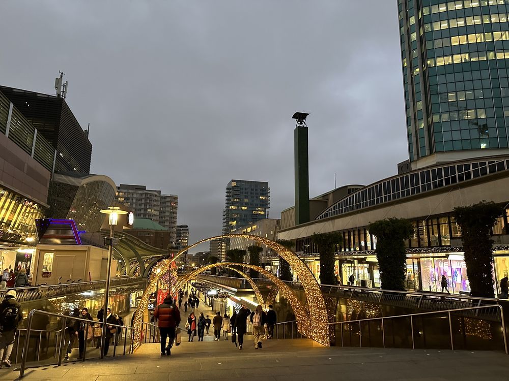 DE KOOPGOOT - Updated December 2025 - 14 Photos - Beursplein, Rotterdam ...