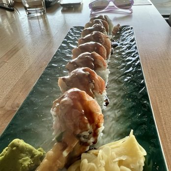 UMI KITCHEN AND SUSHI BAR - Updated November 2024 - 439 Photos & 293 ...