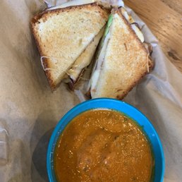 CRICKLES AND CO - 661 Photos & 514 Reviews - 4000 Cedar Springs, Dallas ...