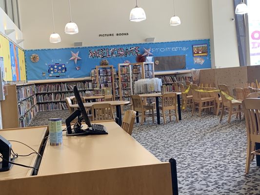 ENCINO-TARZANA BRANCH LIBRARY - Updated August 2025 - 35 Photos & 70 ...