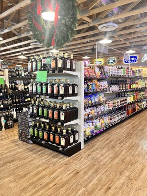 MACADOODLES - Updated October 2025 - 10 Photos - 1555 Bryan Rd ...