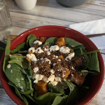 RED DIAMOND GASTRO PUB - Updated July 2025 - 114 Photos & 164 Reviews ...