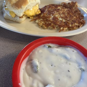 GOOD GRAVY! DINER - Updated November 2024 - 314 Photos & 383 Reviews ...