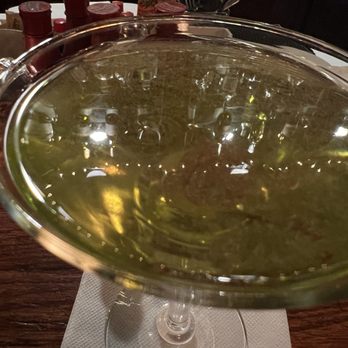 SALT CELLAR - Updated October 2025 - 701 Photos & 1025 Reviews - 550 N ...