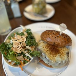 THE CAPITAL BURGER - Updated July 2025 - 1461 Photos & 1061 Reviews ...