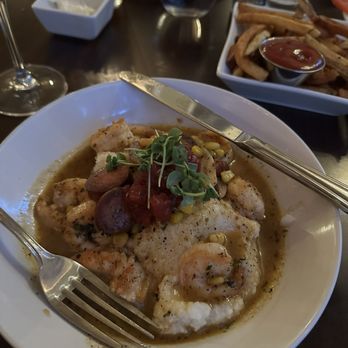 THE LIBRARY WINE BAR & BISTRO - Updated December 2025 - 359 Photos ...