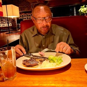 HOUSTON’S RESTAURANT - 683 Photos & 625 Reviews - Steakhouses - 2166 ...