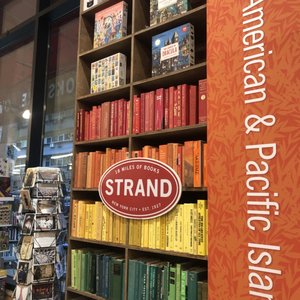STRAND BOOKSTORE - 877 Photos & 1614 Reviews - Bookstores - 828 ...