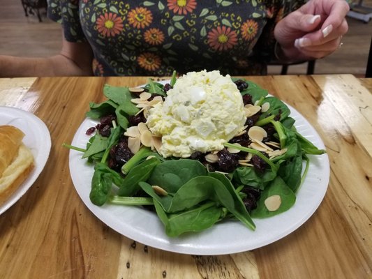 BETTY CAKES BAKERY & CAFE - 25 Photos & 39 Reviews - 1915 E Silver ...