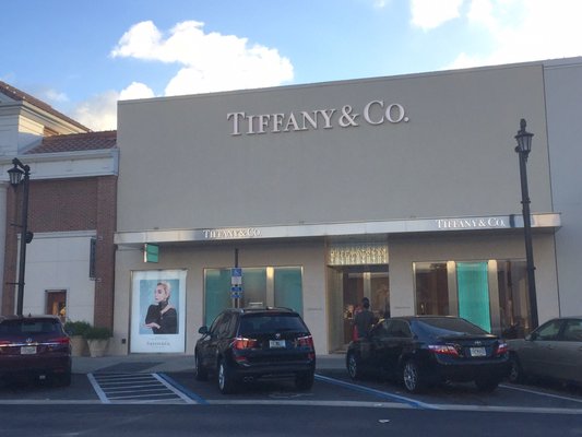 TIFFANY & CO. - Updated July 2025 - 23 Photos & 16 Reviews - 4834 River ...