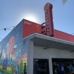 INDIO TAPHOUSE - Updated July 2025 - 171 Photos & 121 Reviews - 82867 ...