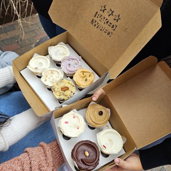 BAKED & WIRED - Updated March 2025 - 4698 Photos & 5267 Reviews - 1052 ...