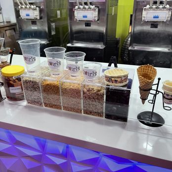 SWIRLS SOFT SERVE - Updated December 2024 - 274 Photos & 219 Reviews ...