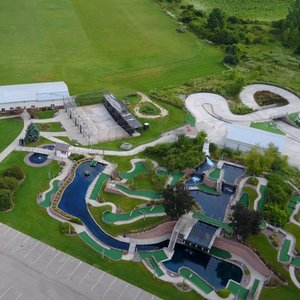 BIG PUTTS MINI GOLF - Updated November 2025 - 18 Photos - 2238 W ...