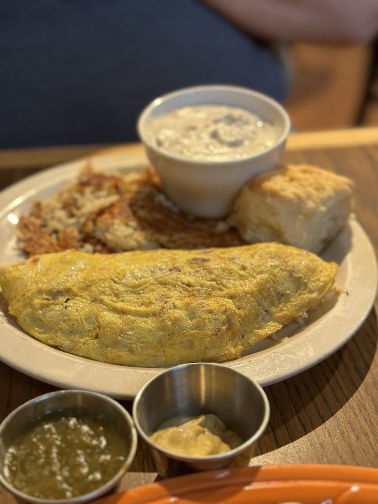 HATCH’D - Updated August 2025 - 585 Photos & 601 Reviews - 6931 Gravois ...