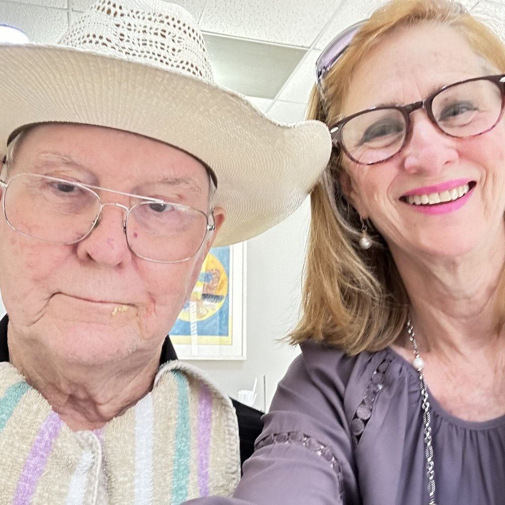 Toni Broom's Instagram, Twitter & Facebook on IDCrawl