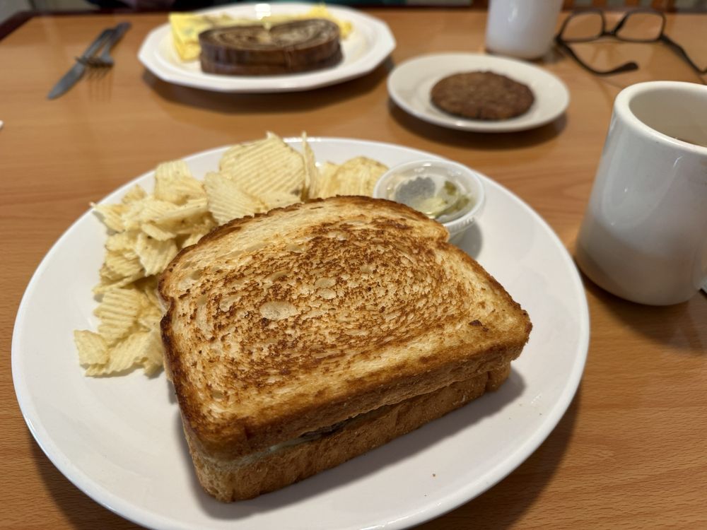 VICTOR’S DAILY PERK & CAFE - Updated December 2025 - 164 W Main St ...