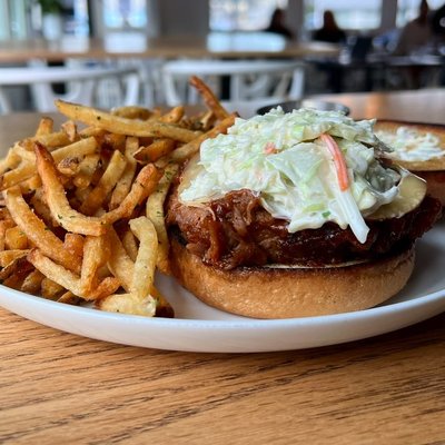 CREW OGUNQUIT - 136 Photos & 90 Reviews - 8 Shore Rd, Ogunquit, Maine - Seafood - Restaurant ...