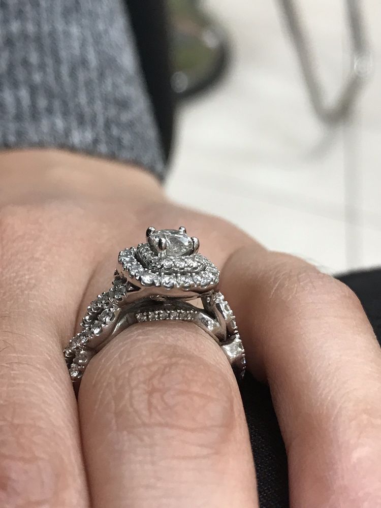 KEVIN JEWELERS - 33 Photos & 62 Reviews - 1 Mills Cir, Ste1027, Ontario ...