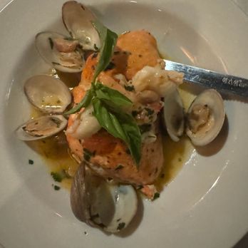 CAFE 2825 - Updated July 2024 - 748 Photos & 579 Reviews - 2825 ...