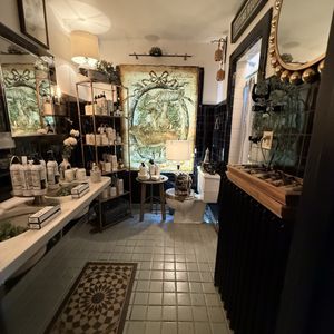 THE RUSTIC FOX - Updated January 2026 - 17 Photos - 570 S Schmale Rd ...