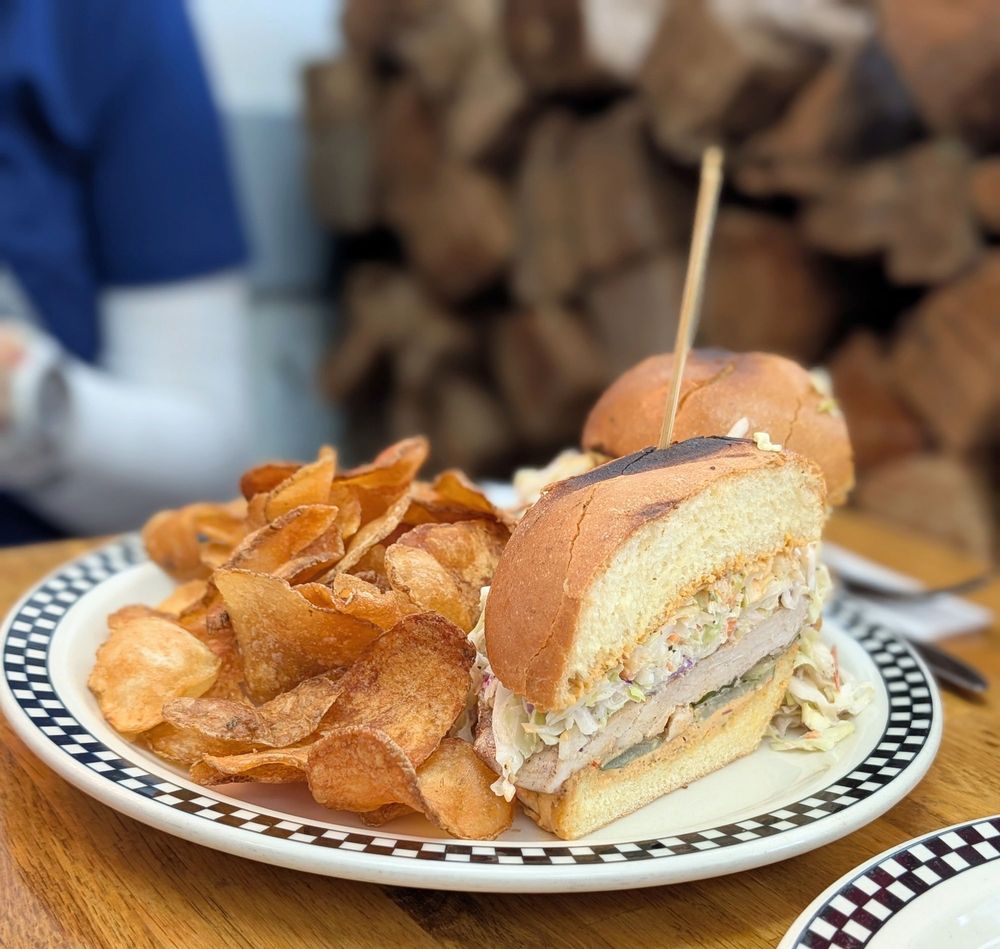 FLYBIRD CHARGRILLED CHICKEN - Updated December 2025 - 296 Photos & 264 ...