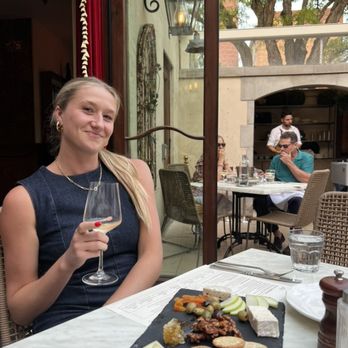 MINO’S - Updated October 2025 - 387 Photos & 202 Reviews - 985 Green ...