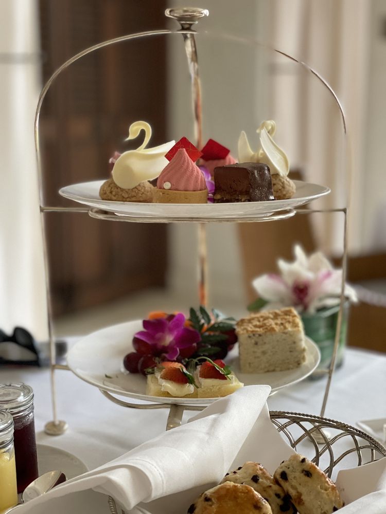 HALEKULANI AFTERNOON TEA - 383 Photos & 98 Reviews - 2199 Kalia Rd ...