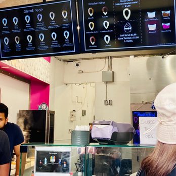 HOLA CHURROS - Updated January 2026 - 11 Photos - 4955 Clifton Hill ...