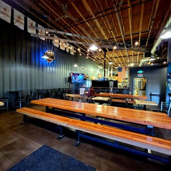 TOP RUNG BREWING COMPANY - Updated October 2025 - 96 Photos & 80 ...