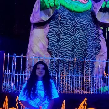 MONSTER MINI GOLF - Updated August 2025 - 240 Photos & 150 Reviews ...