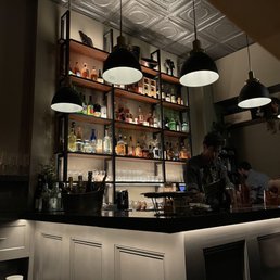 THE WIG SHOP - Updated July 2025 - 307 Photos & 139 Reviews - 27 Temple ...