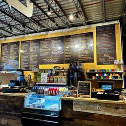 CAFE RAYMOND - Updated October 2025 - 560 Photos & 429 Reviews - 2009 ...