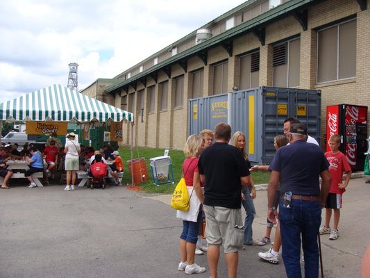 A-VERDI STORAGE CONTAINERS - Updated July 2024 - 33 Photos - 14150 ...