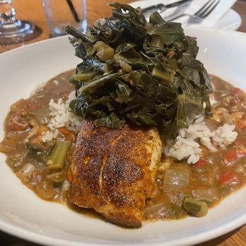 MAPLE TREE INN - Updated November 2024 - 812 Photos & 722 Reviews ...