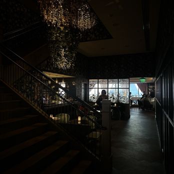 MONARCH - Updated October 2025 - 2611 Photos & 938 Reviews - 1401 Elm ...