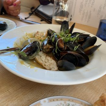 NEW SCENIC CAFE - Updated May 2025 - 444 Photos & 378 Reviews - 5461 N ...