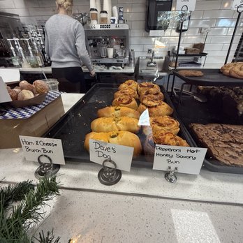 DG DOUGHNUTS - Updated June 2025 - 1425 Photos & 480 Reviews - 29 W ...