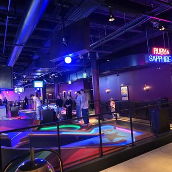 PUTTSHACK - EDINA - Updated December 2025 - 237 Photos & 69 Reviews ...