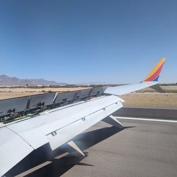 EL PASO INTERNATIONAL AIRPORT - ELP - Updated December 2025 - 859 ...