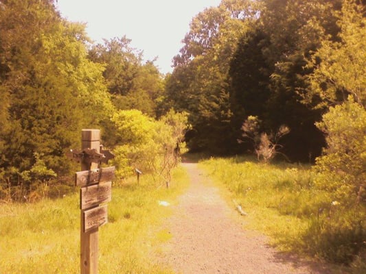 CLINTON COMMUNITY NATURE CENTER - Updated December 2025 - 617 Dunton Rd ...