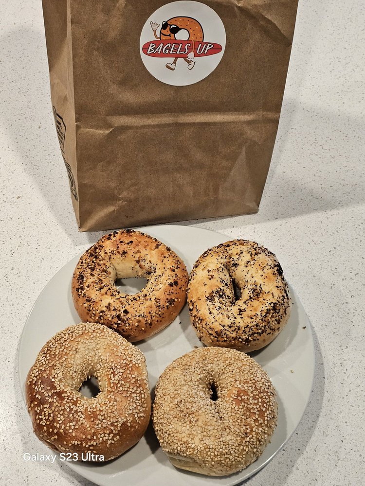 BAGELS UP - Updated August 2025 - 39 Photos & 35 Reviews - 13457 ...