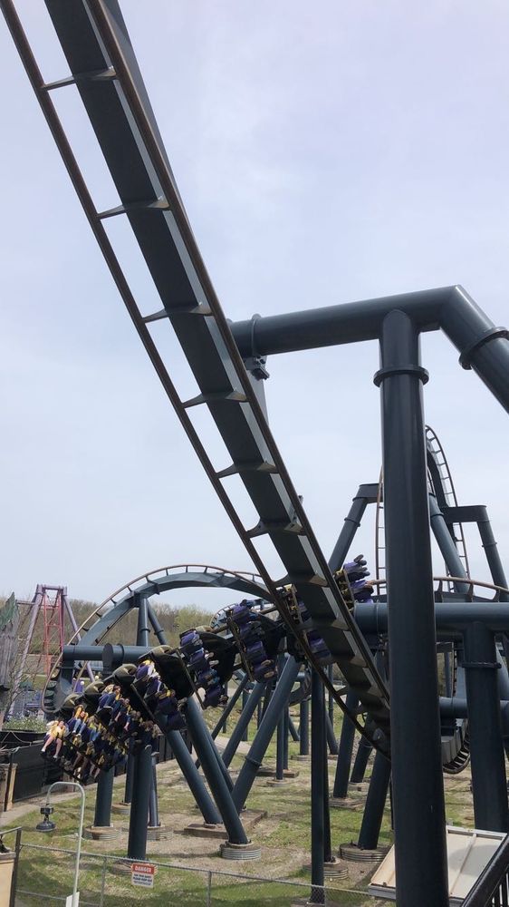 Batman the Ride, Pacific | Roadtrippers