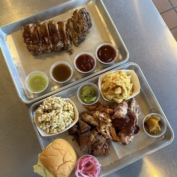 ROCKLANDS BARBEQUE AND GRILLING COMPANY - ALEXANDRIA - Updated March ...
