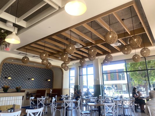 TUPELO HONEY SOUTHERN KITCHEN & BAR - 754 Photos & 275 Reviews - 320 S ...