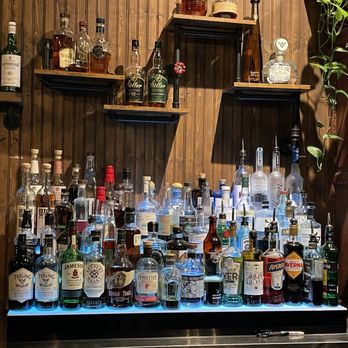 THE GOAT LOUNGE - Updated December 2025 - 10 Photos - 108 N 4th St ...