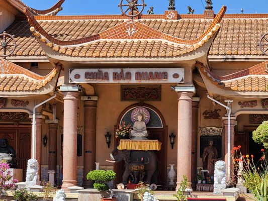 BAO QUANG TEMPLE - Updated May 2026 - 258 Photos & 18 Reviews - 713 N ...